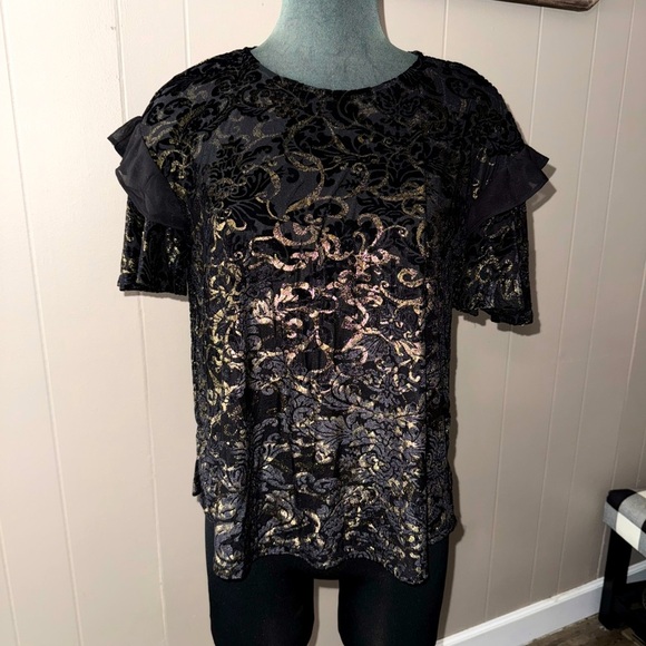 Altar'd State | Tops | Altard State Black And Gold Velvet Ruffle Sleeve ...